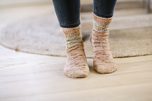 Ravelry: Joji's Socks pattern by Veera Välimäki