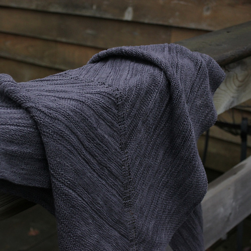 Ravelry: Deneb pattern by Heidi Hizsa