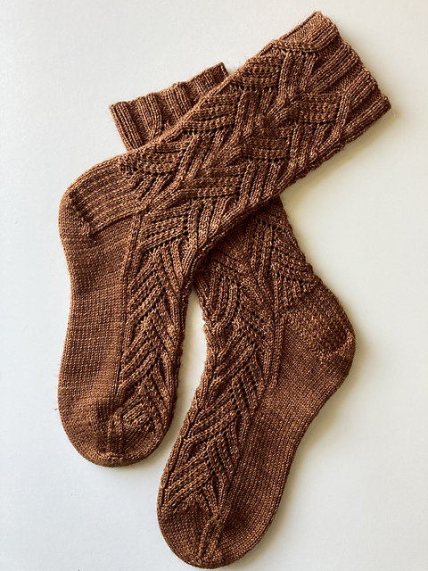 Ravelry: Weaving Socks pattern by verybusymonkey