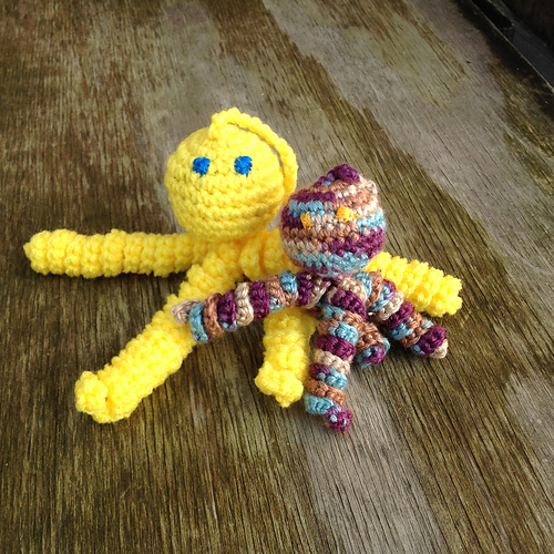 Ravelry: Octo Octo Cat Toy pattern by Kathy Kelly