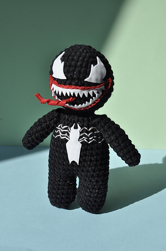Ravelry: Venom toy (spider, symbiot) pattern by Victoria Yevl