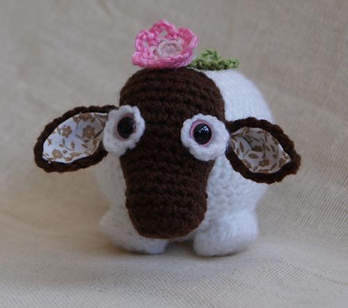 Ravelry: Cecily Sheep pattern by Victoria Stott