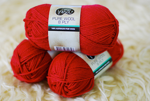 Ravelry: Moda Vera Pure Wool 8ply
