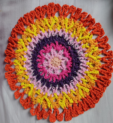 Ravelry: Crystal Ball Mandala pattern by Viva