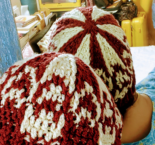 Ravelry: Velvet Sweetheart Beanie pattern by Viva