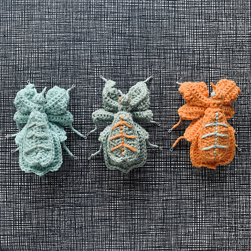 Ravelry: Leaf Insects pattern by Vanessa Mooncie