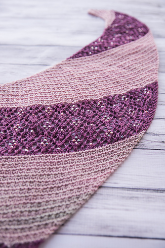 Ravelry: Earthbound Misfit pattern by Barbara Benson