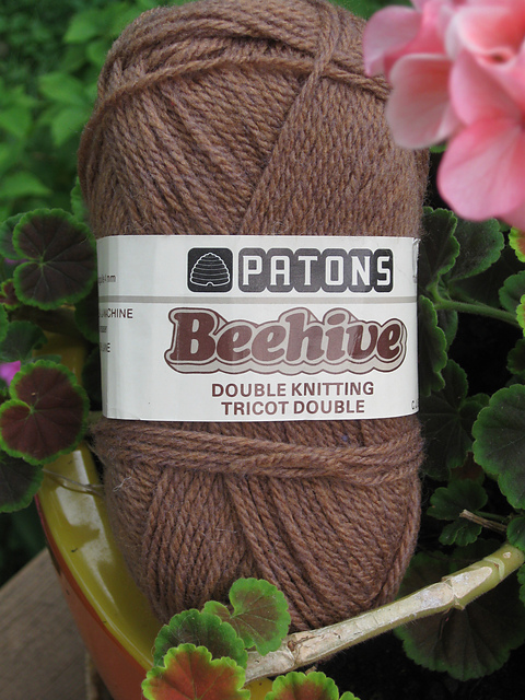 Ravelry: Patons UK Beehive Double Knitting
