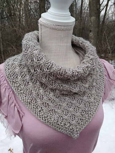 Ravelry: Granger Bandana Cowl pattern by Jenny Noto
