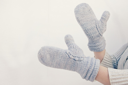 Ravelry: Metal Man Mittens pattern by Annie Watts