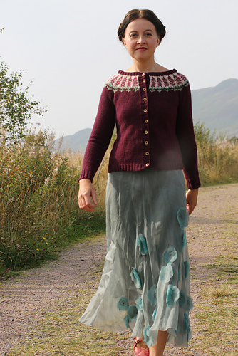 Ravelry: Foxglove pattern by Kate Davies Designs