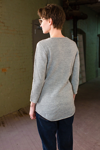 Ravelry: Single Cable Pullover pattern by Ann Weaver