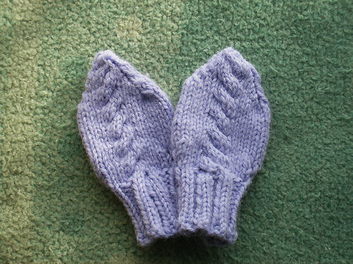 Ravelry: Baby Mitts in Round pattern by Kacey Weiser