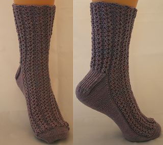 Ravelry: Healthy Spine Socks pattern by Wendy D. Johnson