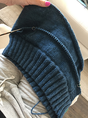 Ravelry: wesben's Wonderful Wallaby w/stand-up collar