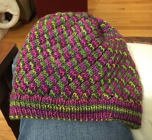 Ravelry: Checkerwork DK Slouchy Hat pattern by Vexy