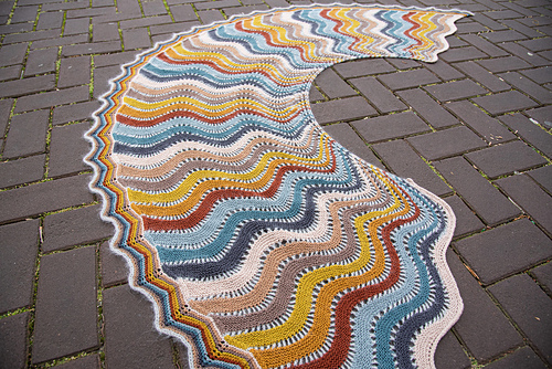 Ravelry: Resplendence Shawl pattern by Stephen West