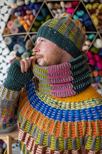 Ravelry: Painting Columns Cowl pattern by Stephen West
