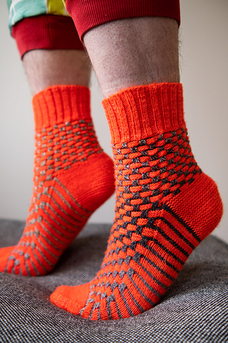 Ravelry: Woven Checks Socks pattern by Stephen West