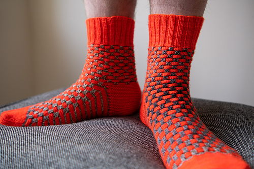 Ravelry: Woven Checks Socks pattern by Stephen West