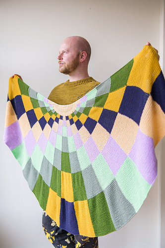 Ravelry: Squaradiance Shawl pattern by Stephen West