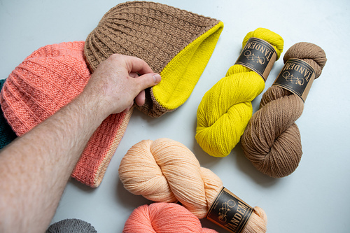 Ravelry: Woolly Waffle Hat pattern by Stephen West