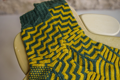 Ravelry: Contrast Blast Socks pattern by Stephen West