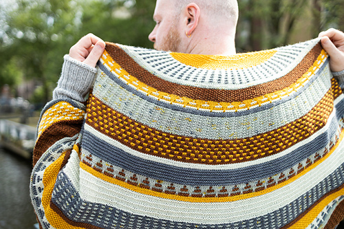 Ravelry: Quirky Quintet Shawl pattern by Stephen West