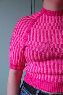 Ravelry: Rumble Raglan pattern by Lydia Morrow