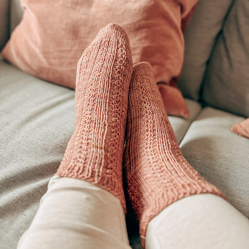 Ravelry: Chestnut Socks pattern by Izabela Grzybek