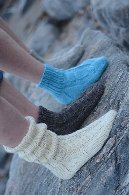 Ravelry: Cosy Cabled Toe-Up Socks pattern by Janice Anderson
