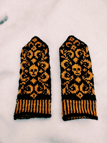 Ravelry: Pyro pattern by Kati Jäppinen