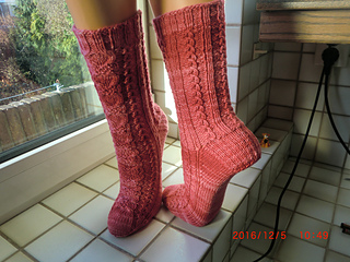 Ravelry: wimpy's Kin socks