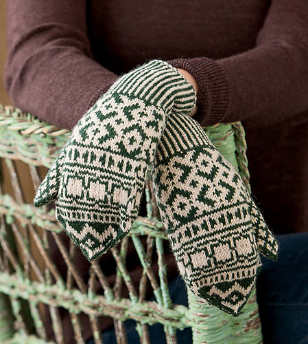 Ravelry: Minaret Mittens pattern by Kathleen Sperling