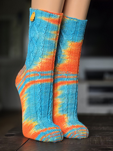 Ravelry: Maifeuer pattern by Micha Klein
