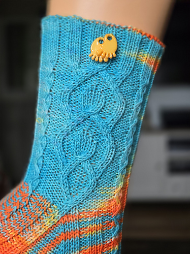 Ravelry: Maifeuer pattern by Micha Klein