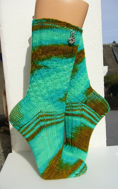 Ravelry: Glücksdrache pattern by Micha Klein