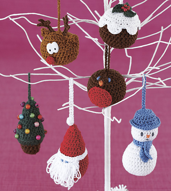 Ravelry: Christmas Tree Decorations pattern by Tash Bentley