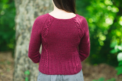 Ravelry: Claret pattern by Jennifer Wood