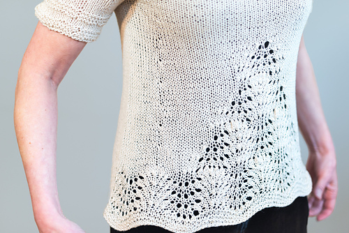 Ravelry: Romilly pattern by Jennifer Wood
