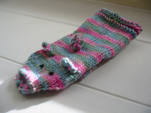 Ravelry: Piggy Mittens pattern by SpillyJane