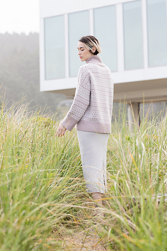 Ravelry: SANDLAKE pattern by Veta Romanenkova