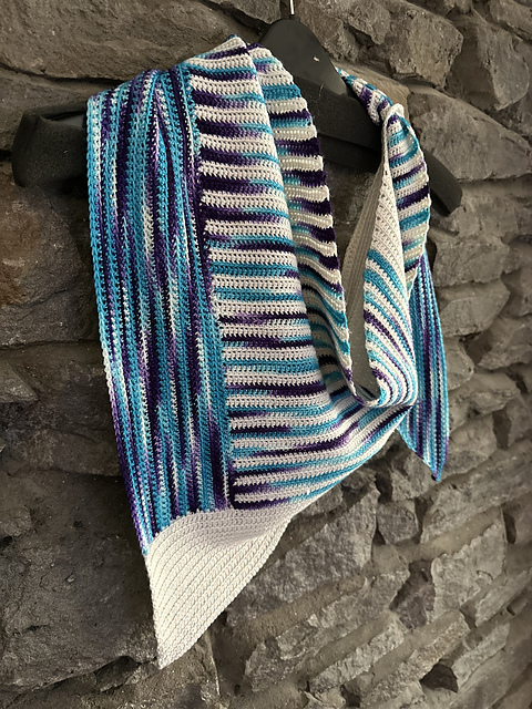 Ravelry: All The Right Angles pattern by Michelle Lewis