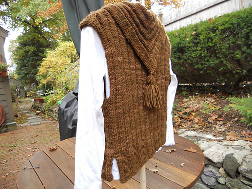 Ravelry: Ribbed Vest pattern by Rosemary Drysdale