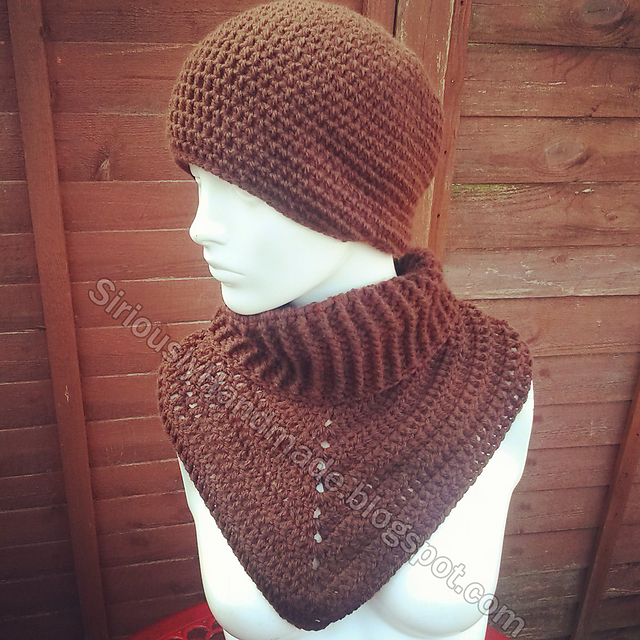 Ravelry: Toasty Col pattern by Siri Vranken