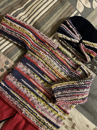 Ravelry: CHAY Easy Pullover Baby Sweater pattern by marianna mel