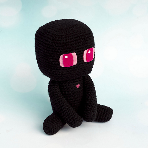 Ravelry: Enderman Minecraft pattern by Nerea Gomis