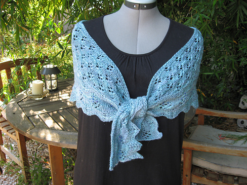 Ravelry: Forget-Me-Knot pattern by Meghan Jackson