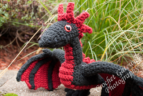 Ravelry: Triplet Dragons pattern by Crochet Gateway