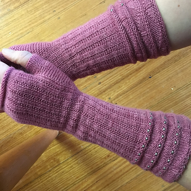 Ravelry: yarncycle's raspberry thunder (stash yarn and beads)